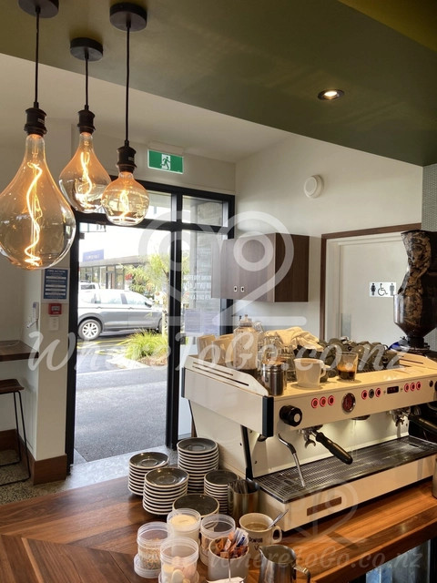 Midpoint Cafe Hobsonville Menu, Reviews & Photos
