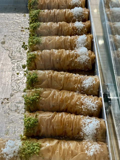 Made Hamilton Reviews & Photos of shops