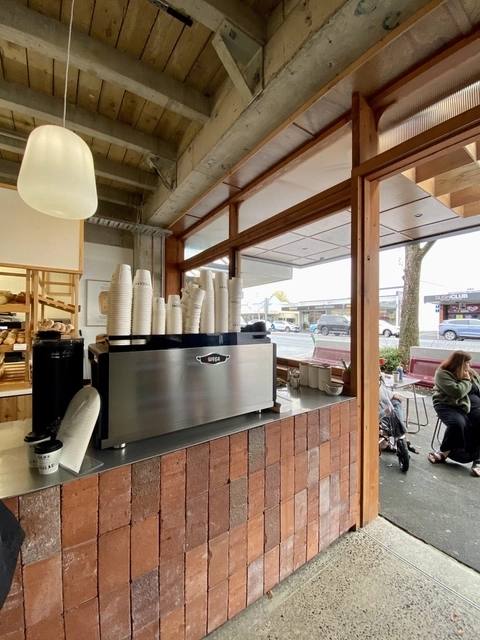 Made Hamilton Reviews & Photos of shops